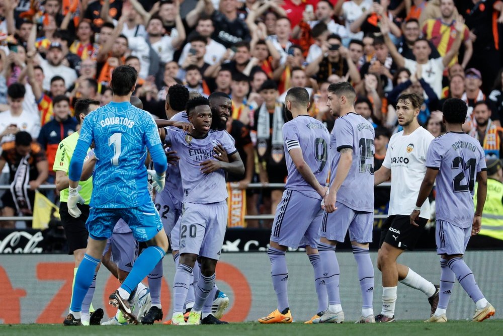 Valence poursuit Netflix concernant le documentaire Vinícius Jr ...